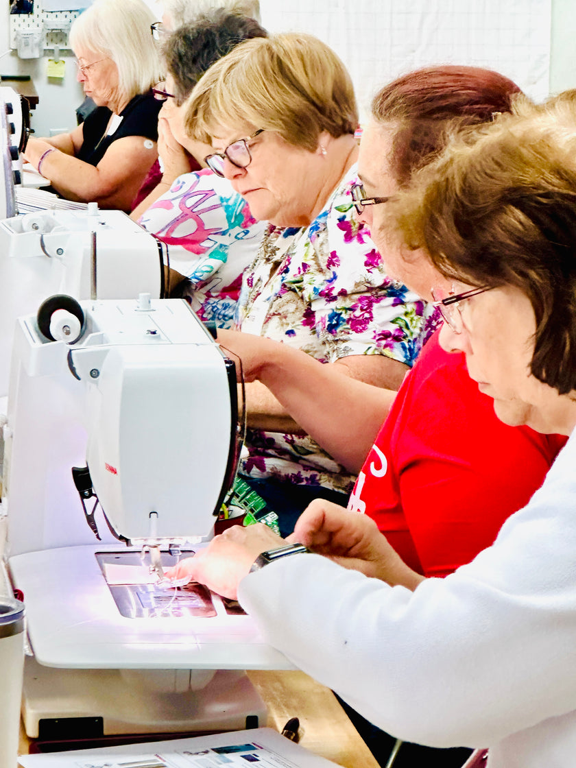 Machine Piecing Hexagons Class - FRI 3/13 — Quilt Beginnings